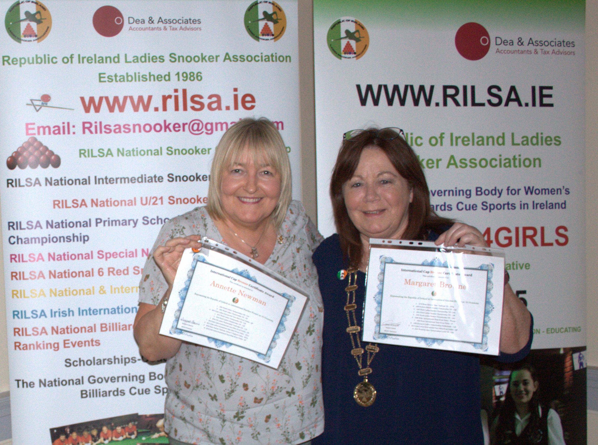 Annette & Mags | Republic of Ireland Ladies Snooker Association